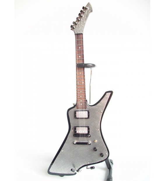 Guitare miniature Axe heaven - Explorer "diamond plate" James Hetfield ...